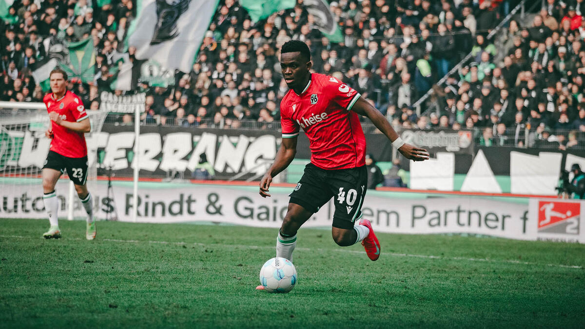 Hannover 96: Vor erster Schalke-Rückkehr: Rabbi Matondo blickt dankbar ...