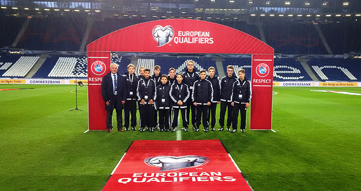 Hannover 96: 96-Ball-Crew bei Länderspiel im Einsatz