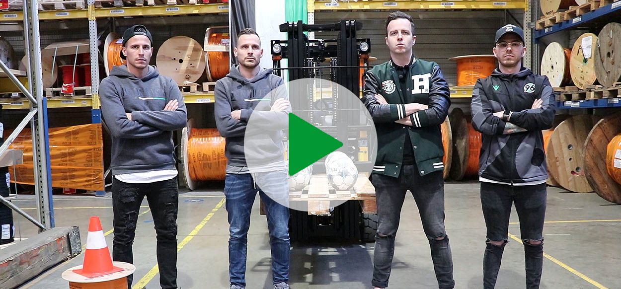 Hannover 96: Die 96-Gabelstapler-Challenge: Folge eins - Parcours