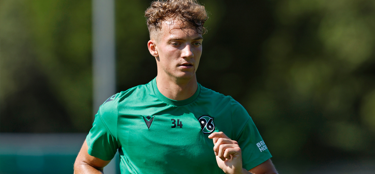 Hannover 96: Happy Birthday, Yannik Lührs!