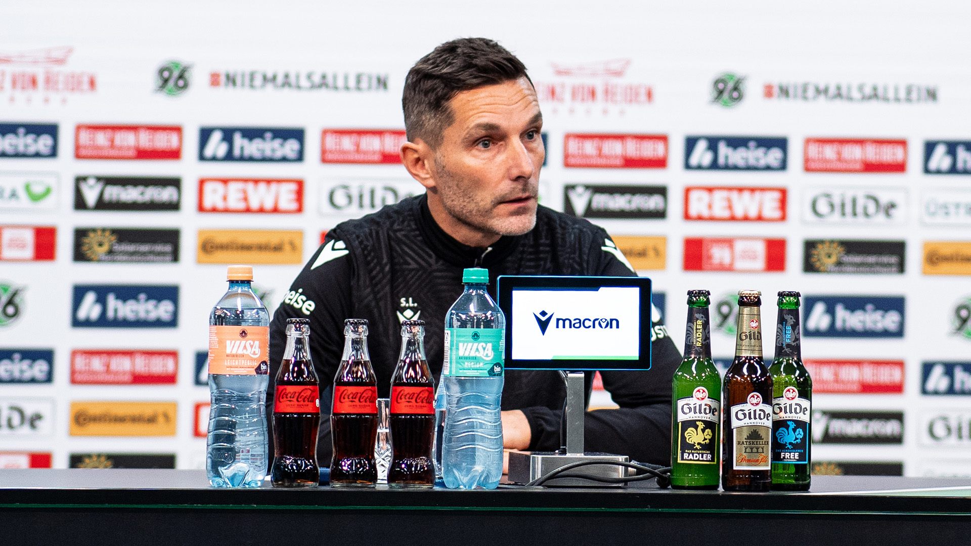 Hannover 96: Es weihnachtet wieder in der Heinz von Heiden Arena: Das ...